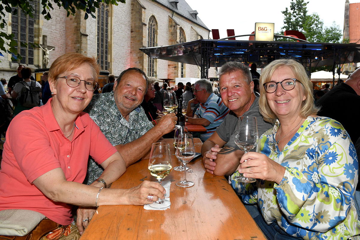 CDU Werne feiert Weinfest mit zahlreichen Gästen – Werne Plus